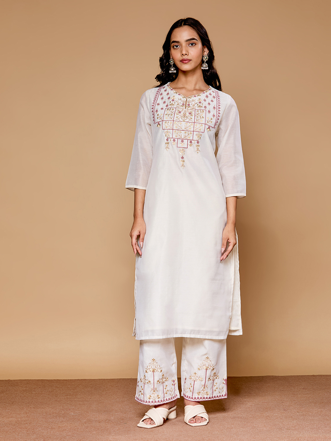 Saaki | Women's Clothing Brand co-created with Samantha Ruth Prabhu